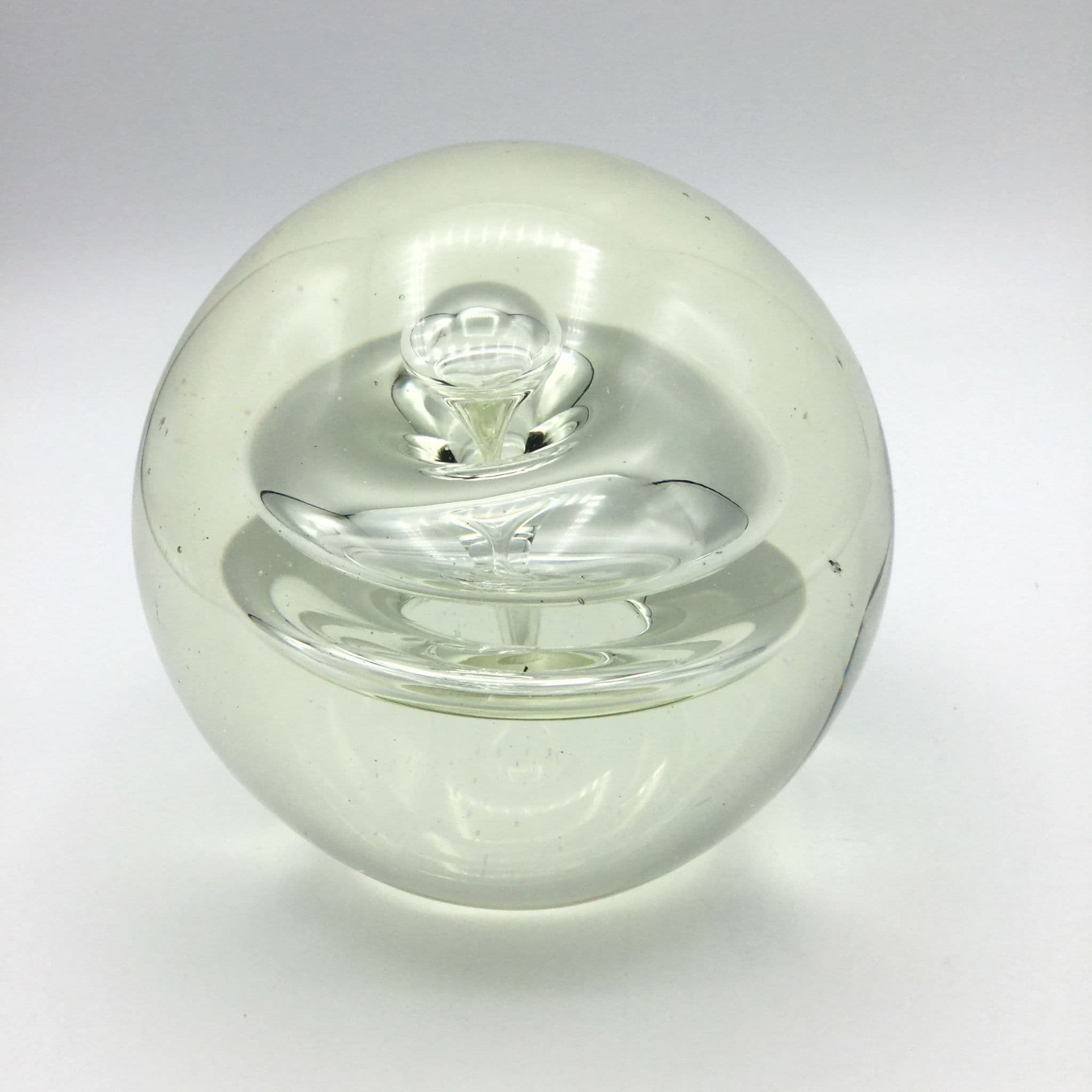 Parlane Large Glass Paperweight – Beeches Vintage