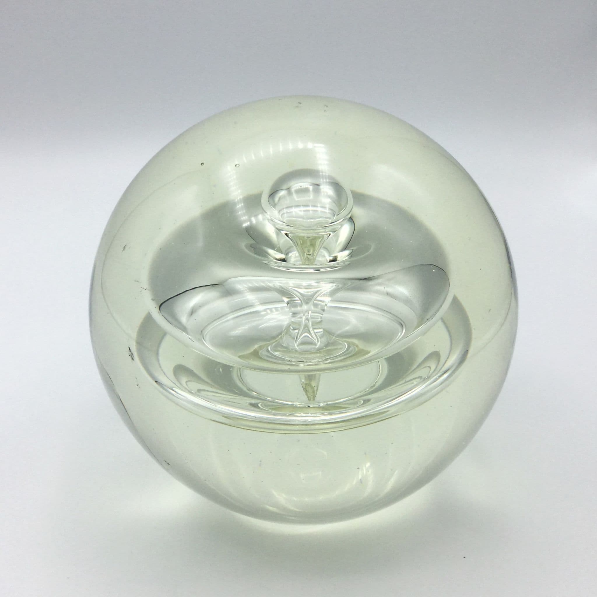 Parlane Large Glass Paperweight – Beeches Vintage